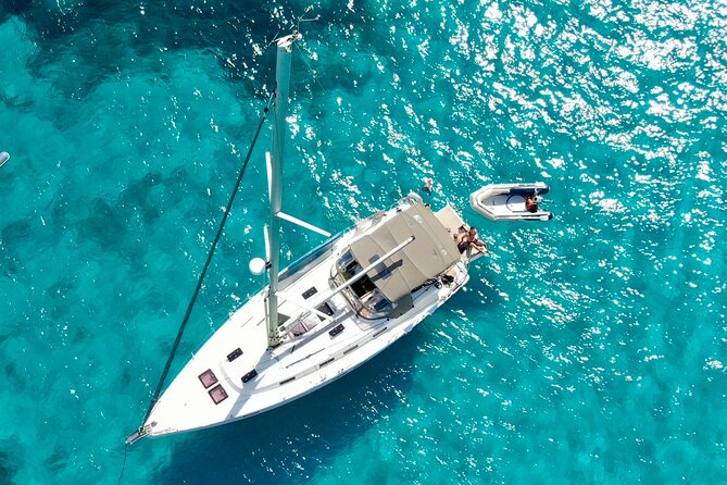 Sailing Cruise in Maddalena Archipelago From Maddalena - Onboard Amenities and Activities