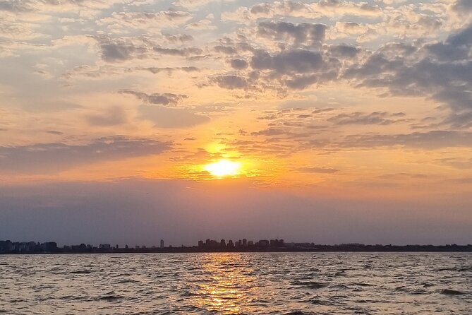 Sailing With Wine Tasting in Buenos Aires - Exploring the Flavors of Argentinas Premier Wines