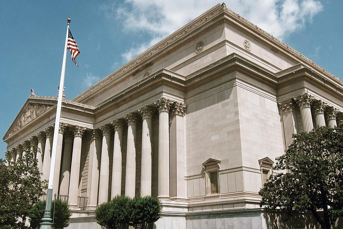 Skip-the-line National Archives Building Exclusive Guided Tour - What to Expect at the National Archives