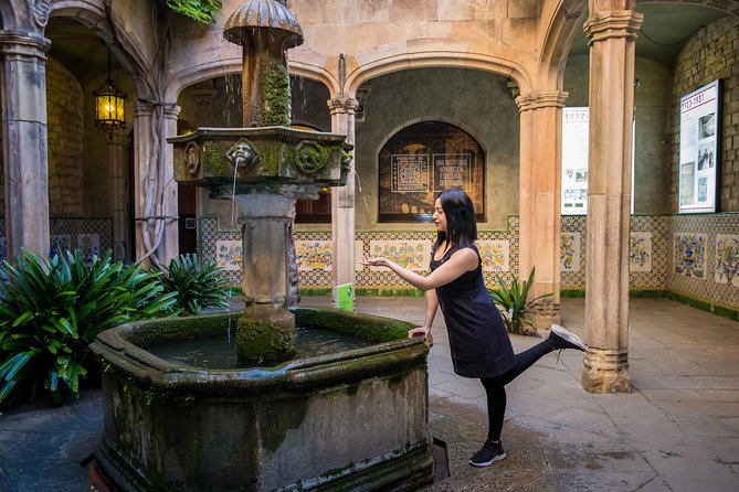 Sunny Barcelona Photoshoot - The Real Reviews Speak Volumes