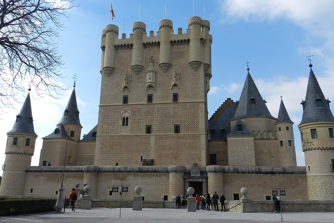 Toledo and Segovia Private Tour With Pick-Up From Madrid - Pickup and Drop-off Logistics