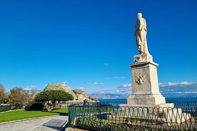 Tour in Corfu Town: Historic Buildings & Great Personalities - Historic Buildings