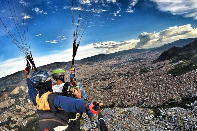 Tour Paragliding - Booking and Confirmation
