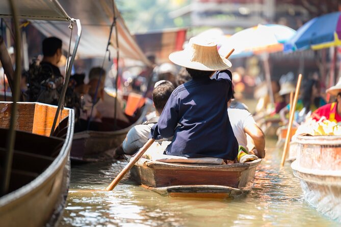 Train & Floating Market Food Adventure + Scenic train ride - A Deep Dive into the Experience