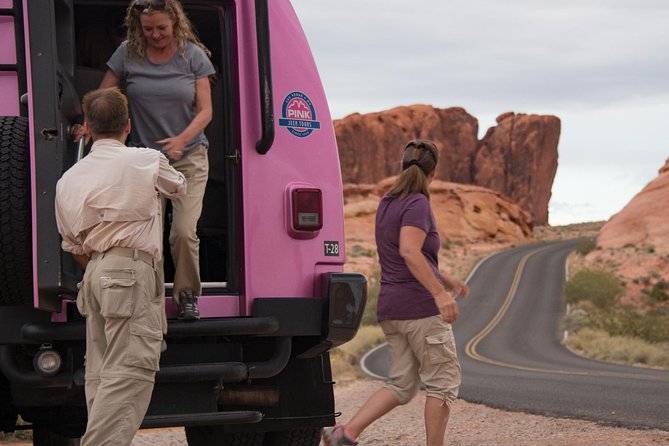 Valley of Fire Day Tour From Las Vegas - Exploring the Valley of Fire