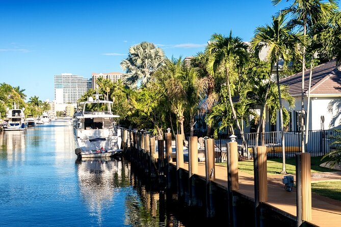 Venice of America Tour | Millionaire's Row | Complimentary Drinks - Authentic Perspectives from Travelers
