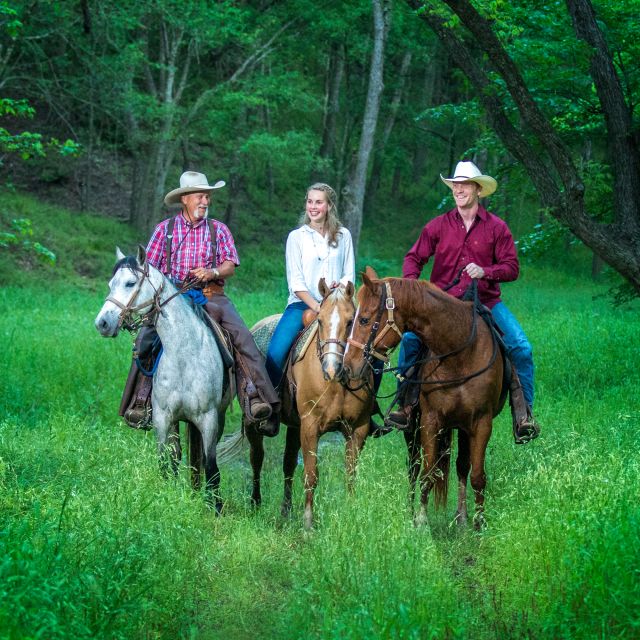 Waco: Horseback Riding Tour with Cowboy Guide - The Ride: Scenic, Relaxed, and Informative