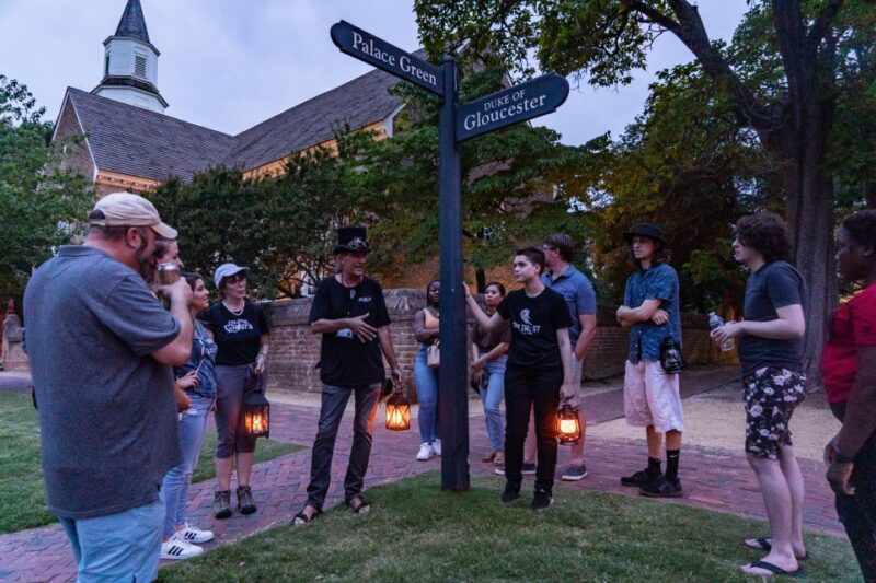 Williamsburg: Secrets of Williamsburg Walking Tour - Key Points