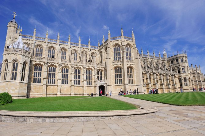 Windsor Castle Tour From London With Transportation & Audio Guide - Inclusions of the Tour Experience