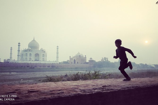 11 Hour Taj Mahal Sunrise and Sunset Day Tour - Lunch and Cultural Exploration