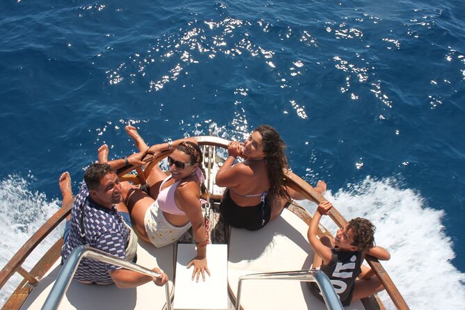 3-Hours Shared Tour to Accessible Boat En Canary Island - Tour Inclusions: What to Expect