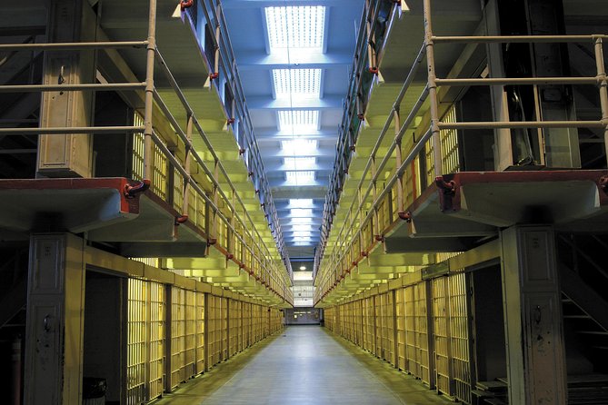 Alcatraz Tour & Golden Gate Bridge to Sausalito Bike Tour - Inclusions and What to Expect