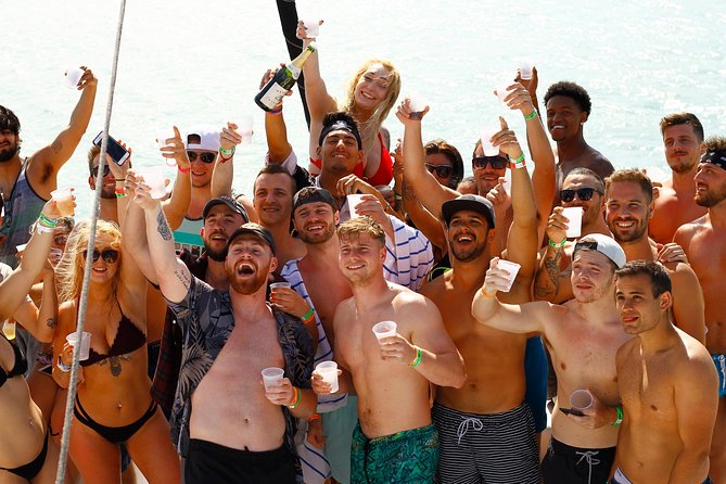 All Inclusive Party Boat Miami - Meeting and Pickup