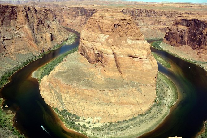 Antelope Canyon and Horseshoe Bend Day Adventure From Scottsdale or Phoenix - Exploring Lower Antelope Canyon