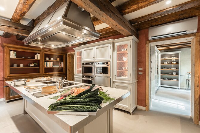 Authentic Venetian Cooking Classes - Getting There