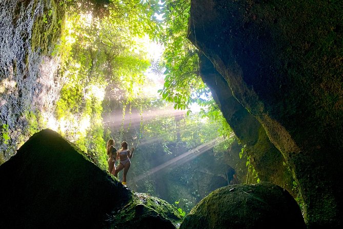 Bali Waterfalls in One Day: Tukad Cepung, 2 Hidden Waterfall, Kanto Lampo - Kanto Lampo Waterfall: The Popular Photo Spot