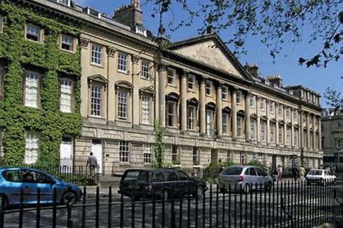 Bath: Guided Tour of Historic Sights & Pubs - Experiencing the Citys Picturesque Scenery