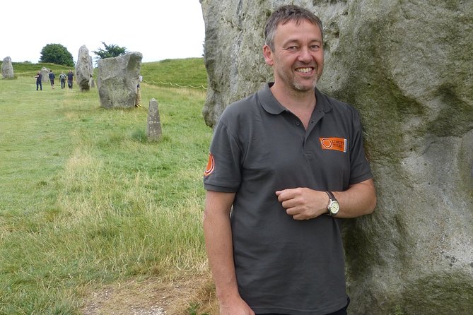 Bespoke Private Tours of Stonehenge and Avebury by Car With Local Guide - Transportation and Accessibility