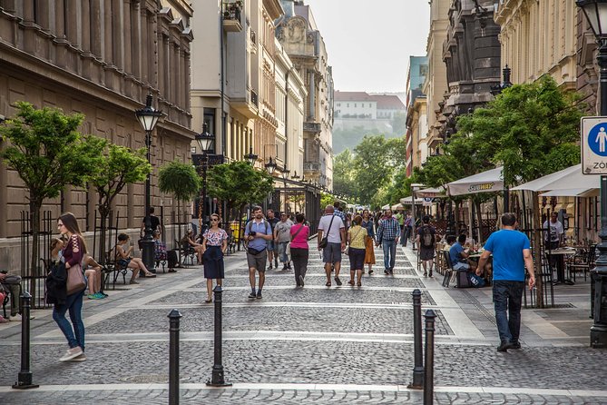 Budapest Grand Walk - Meeting and Endpoint Information
