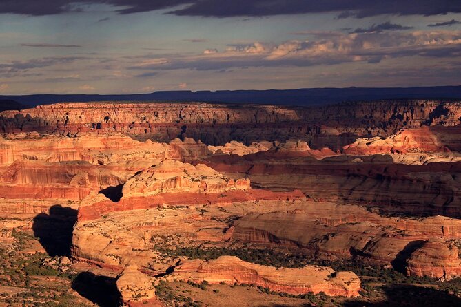 Canyonlands National Park Needles District by 4x4 - Midday Break and Scenic Lunch