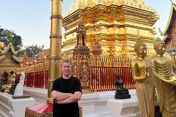 Chiang Mai - Doi Suthep Temple & Wat Pha Lat Hike - The Ascent to Doi Suthep
