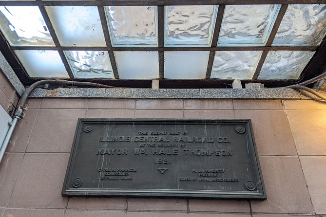 Chicago Architecture Tour: Underground Pedway and the Loop - The Sum Up