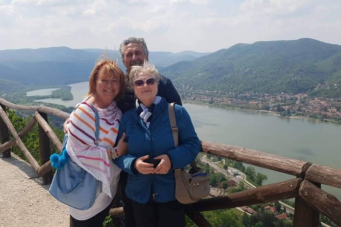 Danube Bend Private All Day Tour With Lunch, With Entrance Fees and Cruise - Charming Szentendre: An Artists Haven