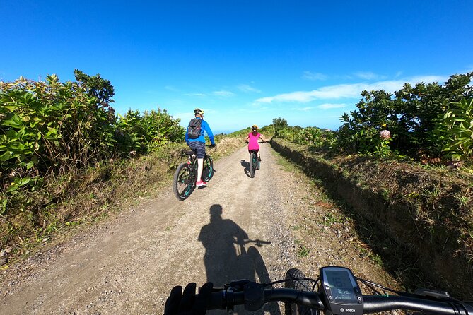 E-Bike Sete Cidades- All Mountain Bike Program - Knowledgeable and Attentive Guides