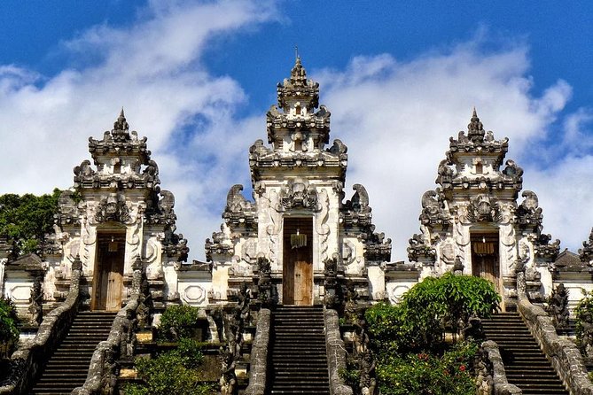 East Bali Tour: Gate of Heaven, Water Palace, Sleeping Gajah - Tirta Gangga Water Palace