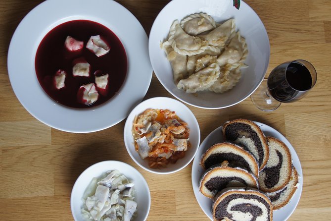 Flavours of Polish Christmas: 4 Course Dinner + Cooking Class - Exploring the Menu: A Culinary Journey