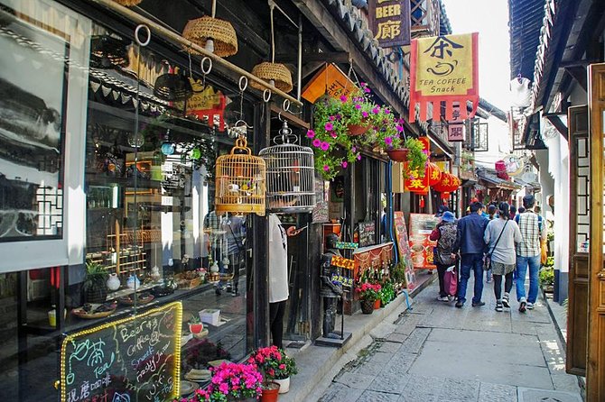 Flexible Half Day Tour to Zhujiajiao Water Town with Boat Ride from Shanghai - Who Is This Tour Best For?