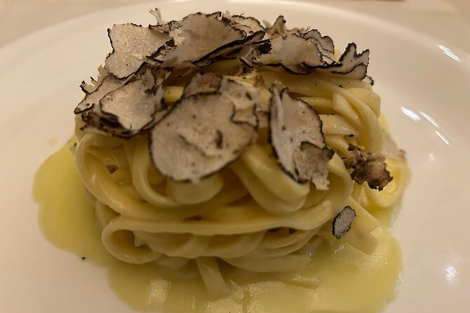 Florence Food Tour With Truffle Pasta, Steak & Free Flowing Wine - Tour Features