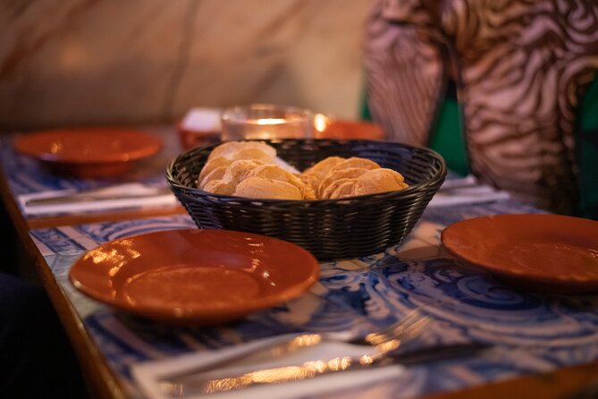 Food Tour: Portuguese wine & Tapas with Ginjinha Tasting - The Guides: Knowledgeable and Enthusiastic