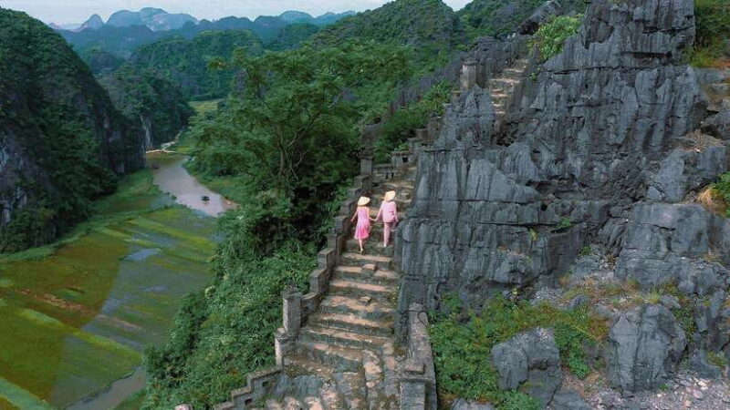 From Ninh Binh: 1 day HoaLu-TrangAn-MuaCave -finish in Hanoi - Final Thoughts on the Experience