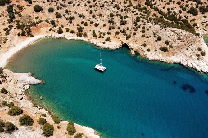 Full Day Yacht Tour in Catamaran Naxos Greece - Accessibility Features