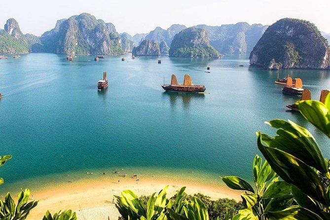 Group Halong Bay Day Cruise Including Hotel Transfers from Hanoi - FAQ