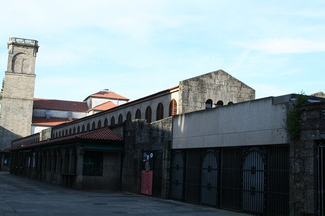 Guided Tour of the Old Town With an Official Guide - Tour Experience and Value
