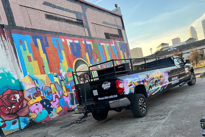 H- Town Tour With 15FT Open Air Party Truck - Amenities for an Enjoyable Ride
