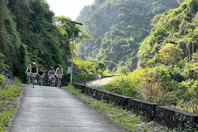 Ha noi: 3D- Halong, Lan ha bay classic cruise, Ninh Binh full day - FAQ
