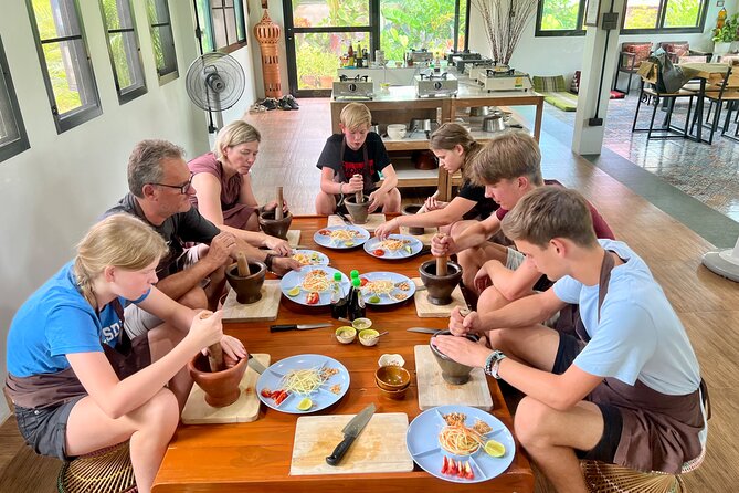 Half-Day Thai Cooking Class with organic ingredients - Pricing and Value