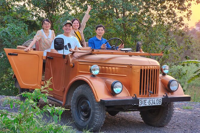 Hanoi Jeep Tour: Red River Countryside+ Backstreet+ Train-street - Train Street: A Moment of Excitement