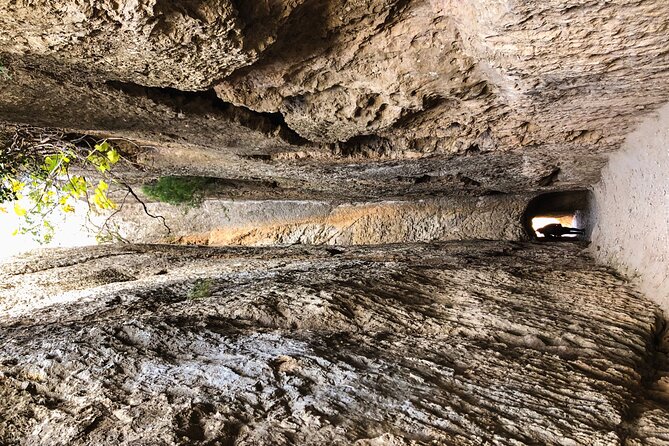 Hiking Tour of the Roman Aqueduct of Peña Cortada and Water Route - Visiting the Charming Town of Chelva
