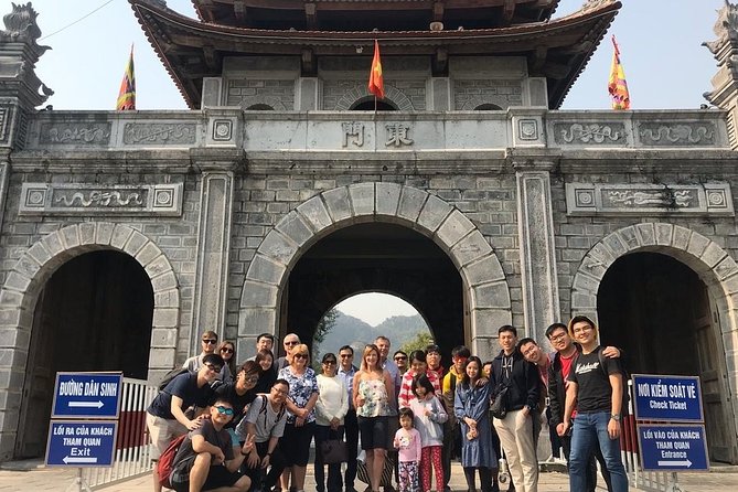Hoa Lu - Tam Coc: Boat Trip and Bicycle Ride - Cycling Through the Countryside