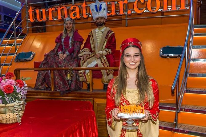 Istanbul Bosphorus Dinner Cruise With Turkish Show Review - Review Highlights