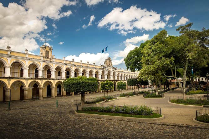 Iximché Ruins and Antigua City Tour From Guatemala City - Professional and Knowledgeable Guides