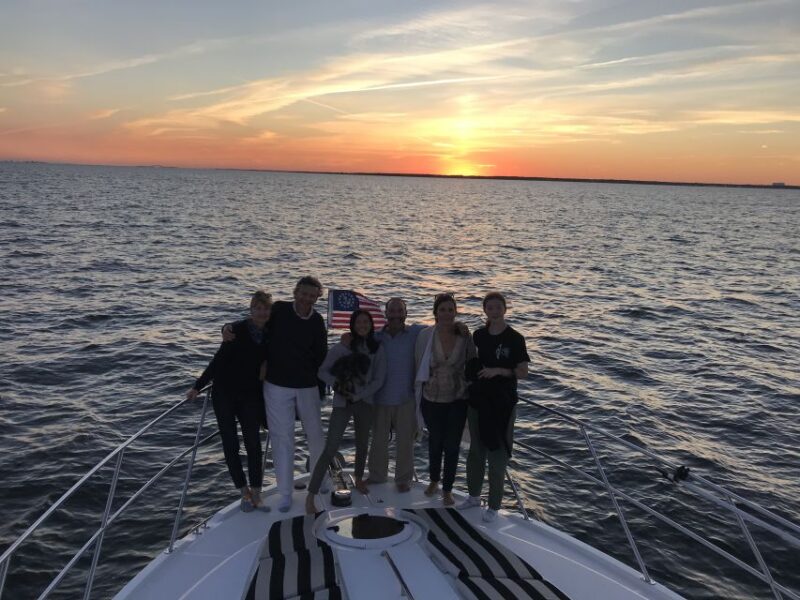 Long Island: Yacht Charters, Location: Port Jefferson Harbor - Is This Yacht Charter Worth the Price?