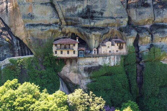 Meteora: Hiking Tour With Local Guide and Monastery Visit - Accessibility and Recommendations