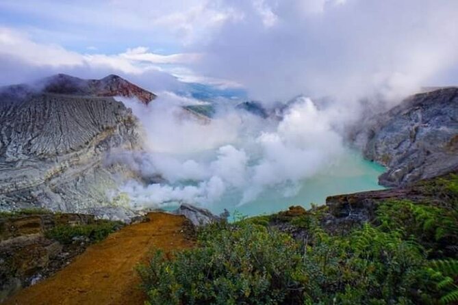 Mount Ijen Crater Tour From Ubud Bali - The Sum Up