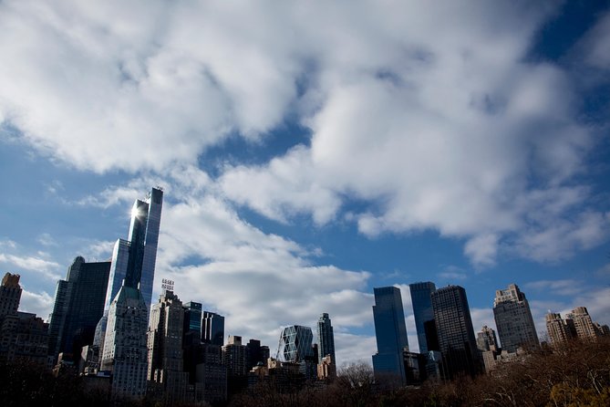 New York Icon Photography Tour Led by a Local Photographer - Inclusions and Pricing Details