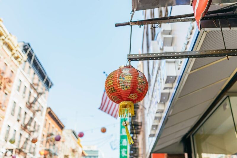 NYC: Culture and Flavor of the Lower East Side Foodie Tour - The Experience and Group Dynamics